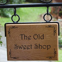 Sign Fittings and Fixings - Clips, Shackles, Chain | The Sign Maker