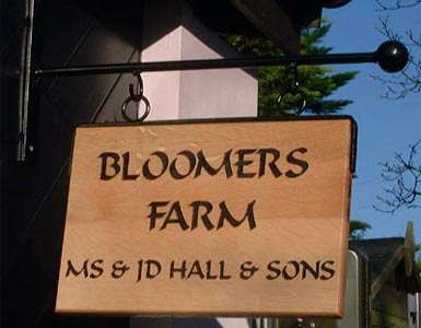 Hanging Brackets for Signs | The Sign Maker