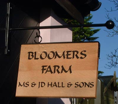Wooden Posts, Oak Posts, Wrought Iron Bracket | The Sign Maker